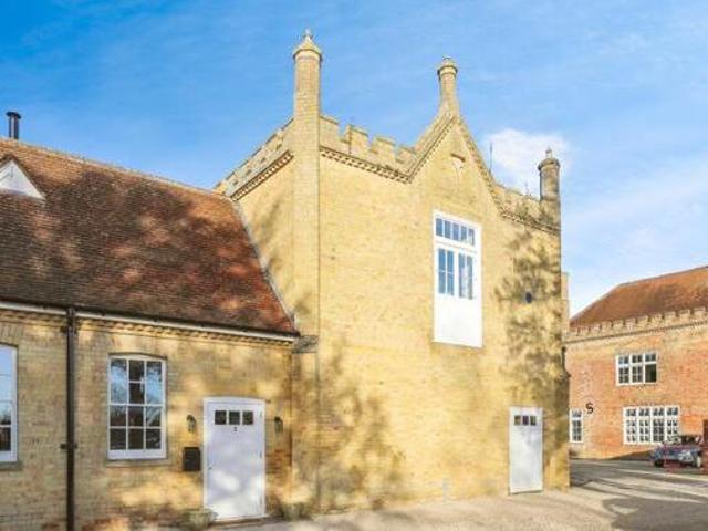 North Road, Huntingdon, 2 Bedroom Property