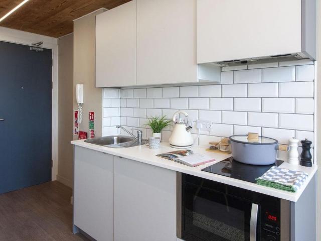 North Road, Lancaster LA1, Studio to rent, £953 pcm | PrimeLocation