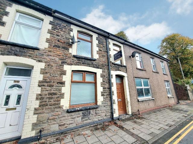 North Road, Porth CF39, 3 bed terraced house to rent, £850 pcm | PrimeLocation