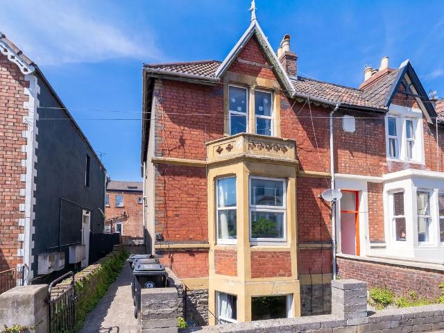 North Road, St. Andrews BS6, 2 bed flat to rent, £1,395 pcm | PrimeLocation