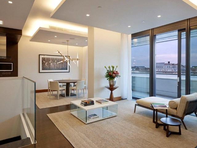 North Row, London, W1K 2 bed apartment to rent £9,533 pcm £2,200 pw