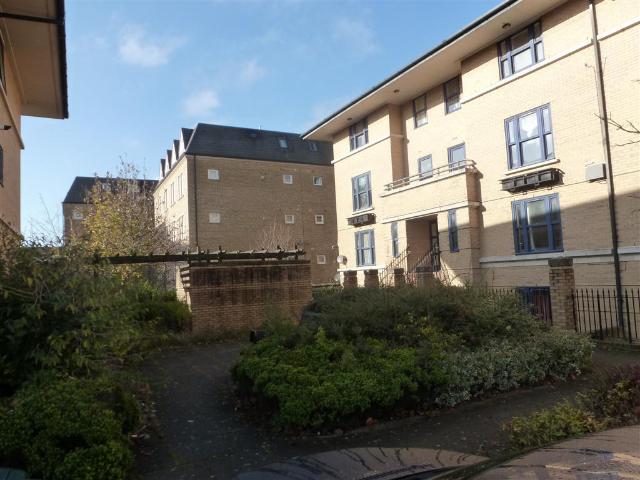North Row, MILTON KEYNES, MK9 1 bed flat to rent £1,025 pcm £237 pw