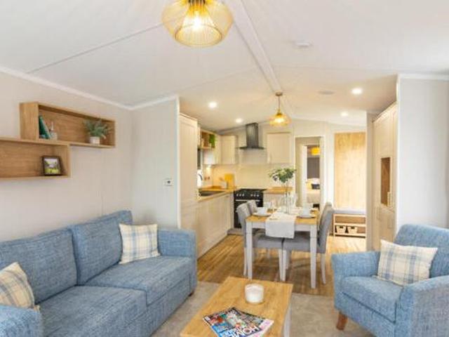 North Sea Lane, Cleethorpes, 2 Bedroom Park