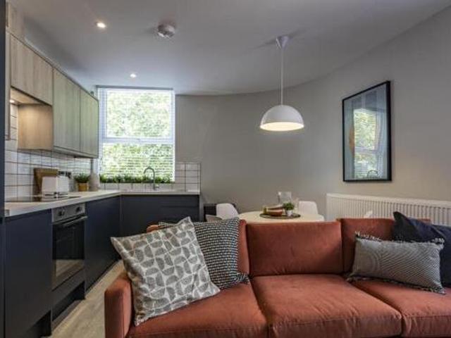 North Sherwood Street, City Centre, 4 Bedroom Flat