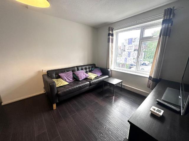 North Sherwood Street, Nottingham NG1 2 bed flat to rent £1,170 pcm £270 pw