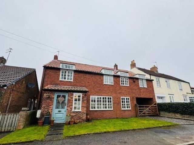 North Side, Shadforth, 5 Bedroom House