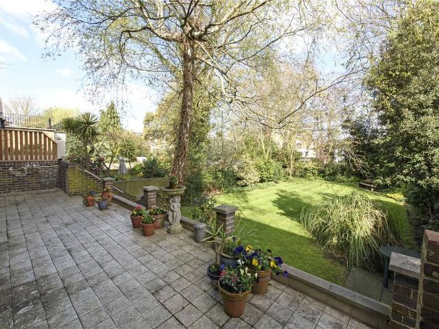 North Side Wandsworth Common, London SW18, 3 bed flat to rent, £3,650 pcm | PrimeLocation