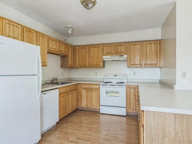 North St Apt,ware, Condo For Sale