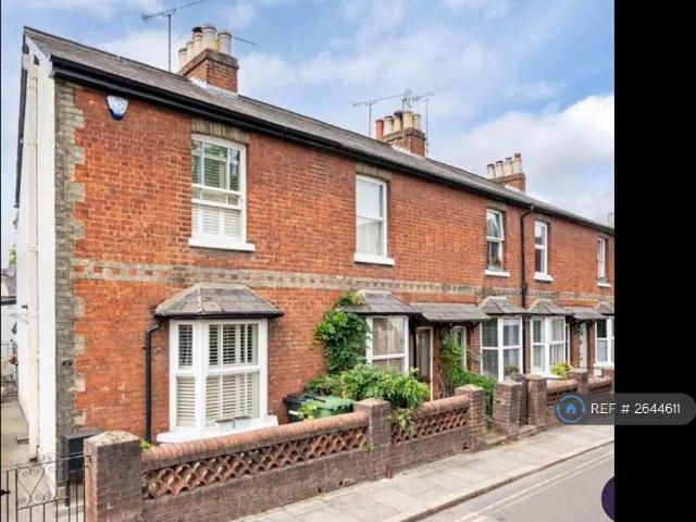 North St, Dorking, RH4 2 bed end of terrace house to rent £1,850 pcm £427 pw