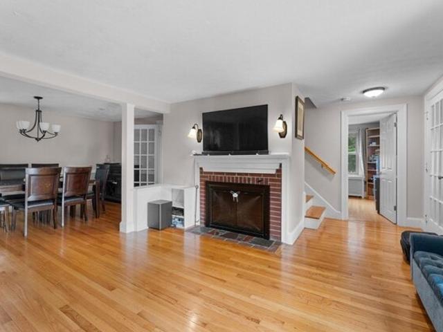 North St, Stoneham, Home For Sale
