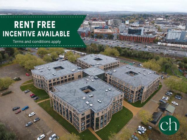 North Star Avenue, Town Centre. 1 bed apartment to rent £1,150 pcm £265 pw