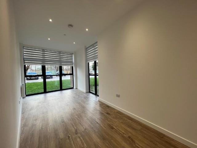 North Star Avenue, SWINDON, SN2 1 bed flat to rent £1,000 pcm £231 pw