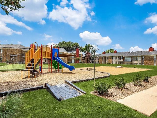 North Star Apartment Homes 1 Bedroom Apartment for Rent at 9600 Forest Ln, Dallas, TX 75243
