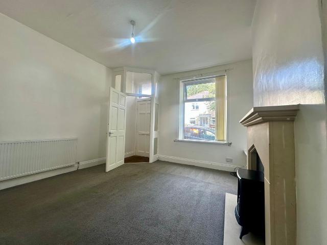 North Street, Colne BB8, 2 bed terraced house to rent, £675 pcm | PrimeLocation