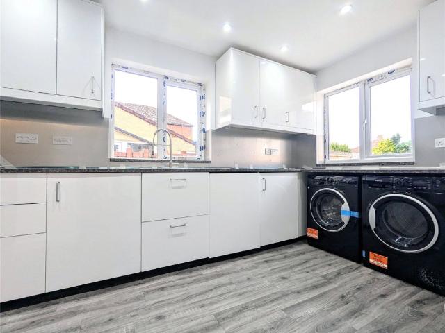 North Street, Downend, Bristol, Gloucestershire, BS16