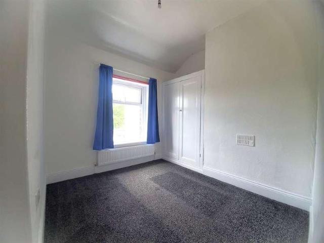 North Street, Lockwood, Huddersfield, HD1