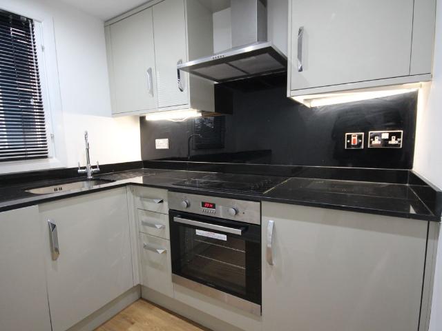 North Street, Leeds, West Yorkshire LS2, 2 bed flat to rent, £875 pcm | PrimeLocation