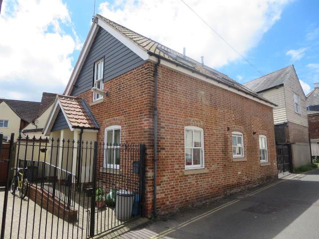 North Street, Manningtree, Essex CO11, 1 bed flat to rent, £795 pcm | PrimeLocation