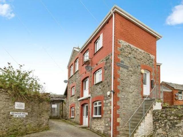 North Street, St. Austell, 6 Bedroom Block