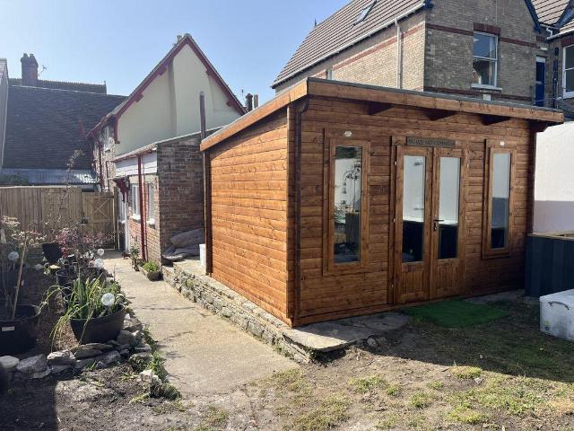 North Street, Wareham, BH20 2 bed apartment to rent £1,150 pcm £265 pw