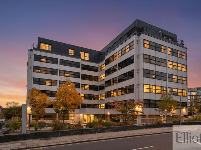 Northolt Road, Bovis House HA2, 3 bed penthouse to rent, £3,099 pcm | PrimeLocation