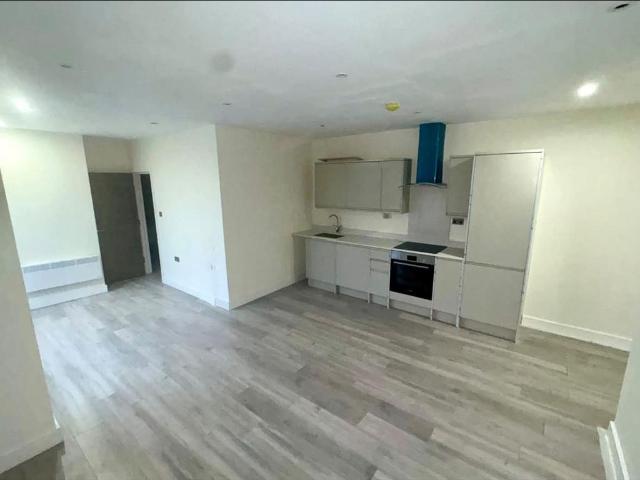 Northolt Road, Harrow HA2 1 bed apartment to rent £1,700 pcm £392 pw