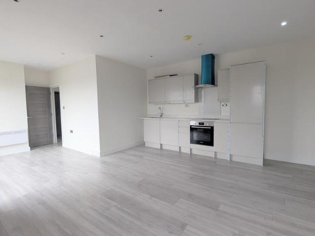 Northolt Road, Harrow, HA2 1 bed apartment to rent £1,800 pcm £415 pw