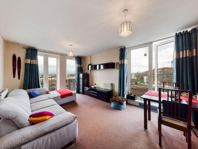 Northolt Road, Harrow, HA2 1 bed flat to rent £1,650 pcm £381 pw