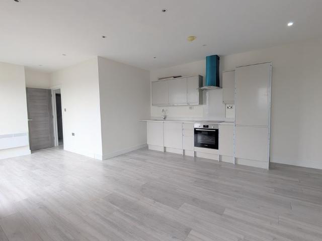 Northolt Road, Harrow HA2, 1 bed flat to rent, £1,800 pcm | PrimeLocation