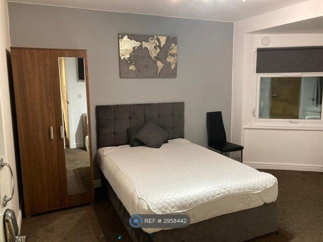 Northolt Road, Harrow HA2, Room to rent, £950 pcm | PrimeLocation