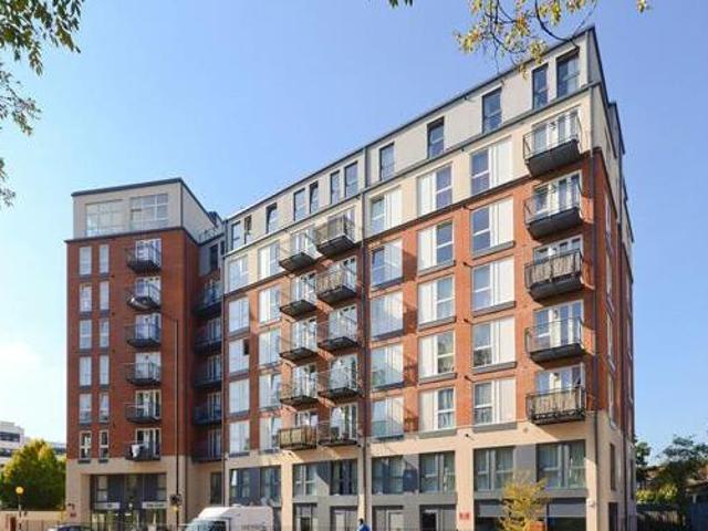 Northolt Road, South Harrow, 2 Bedroom Flat