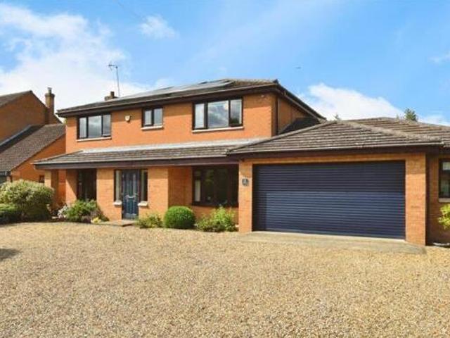 Northorpe Lane, Thurlby, 4 Bedroom Detached