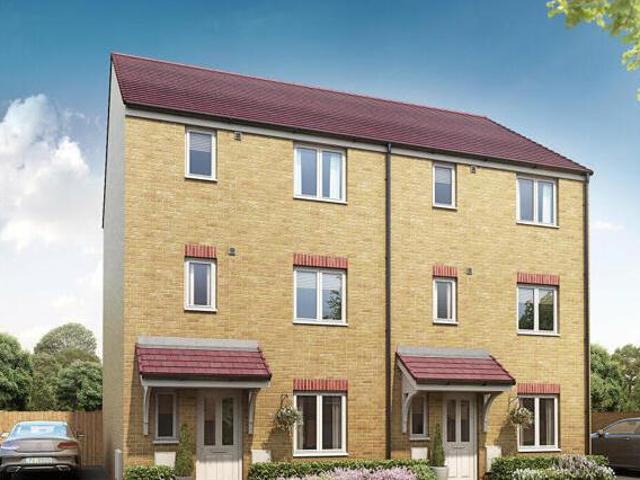 Northampton Road, Compass Point, Market Harborough, 4 Bedroom Semi detached
