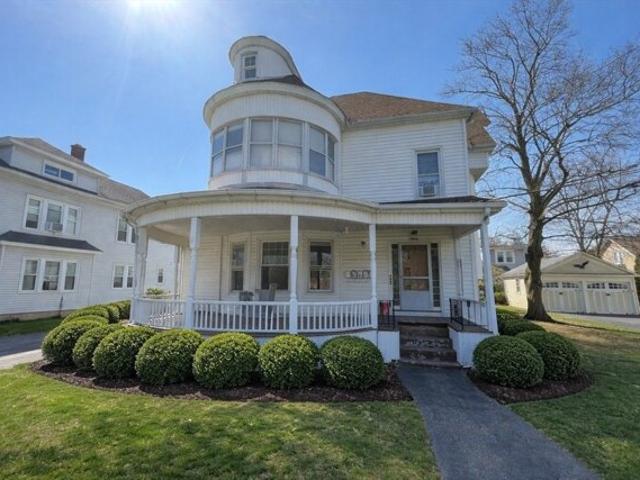 Northampton St, Holyoke, Home For Sale