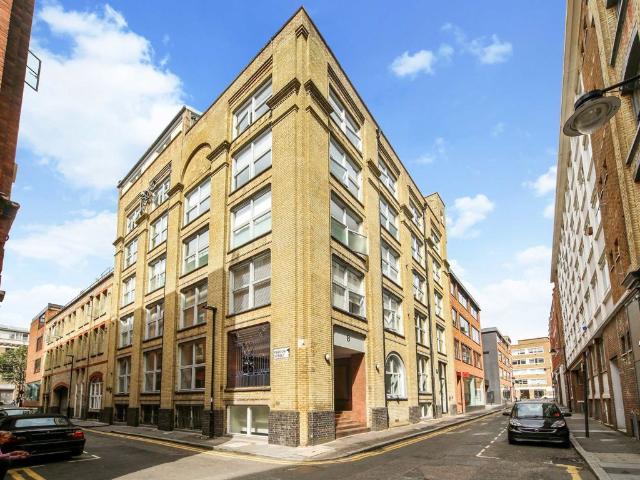 Northburgh Street, Clerkenwell EC1V, 2 bed flat to rent, £4,100 pcm | PrimeLocation