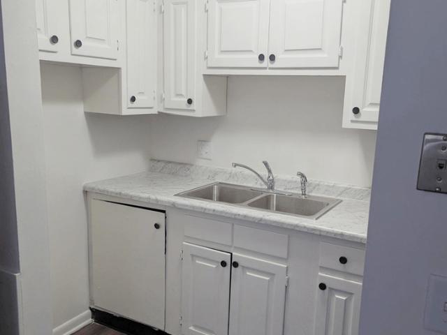 Northbrook Apartments 1 Bedroom Apartment for Rent at 1825 Nw Radial Hwy, Omaha, NE 68104 Radial Hills