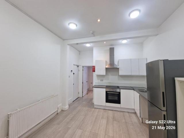 Northbrook Road, ILFORD IG1 Flat to rent £2,250 pcm £519 pw