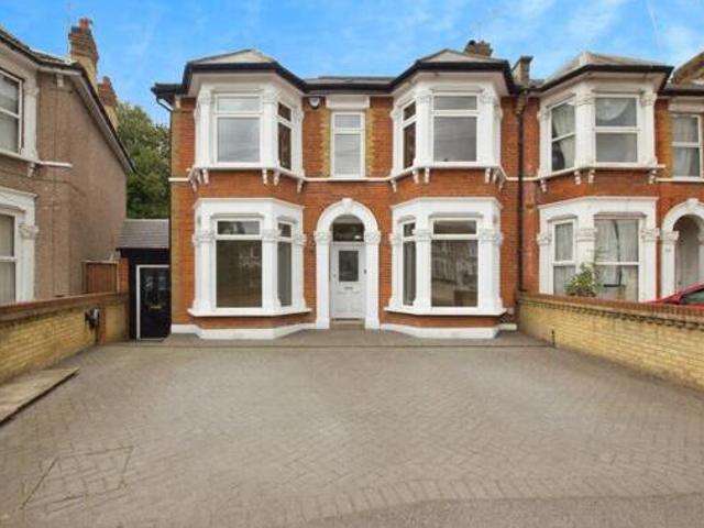 Northbrook Road, Ilford, 4 Bedroom End