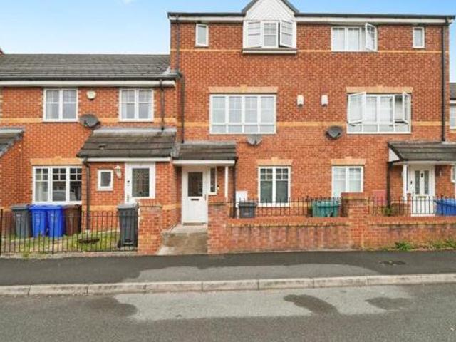 Northcote Avenue, Manchester, 4 Bedroom Town