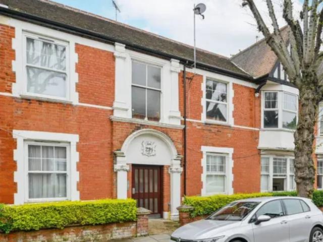Northcote Avenue, London, W5 3UR, United Kingdom | 4 bed apartment for rent #167580477 | Rentberry
