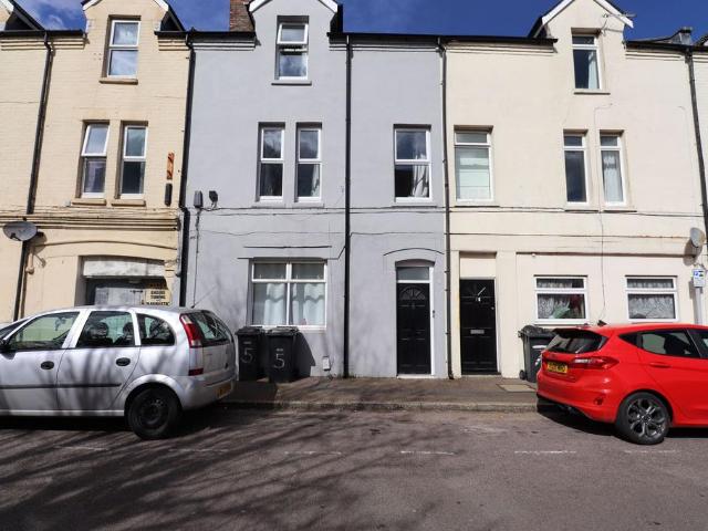 Northcote Road, Bournemouth BH1 6 bed property to rent £3,200 pcm £738 pw