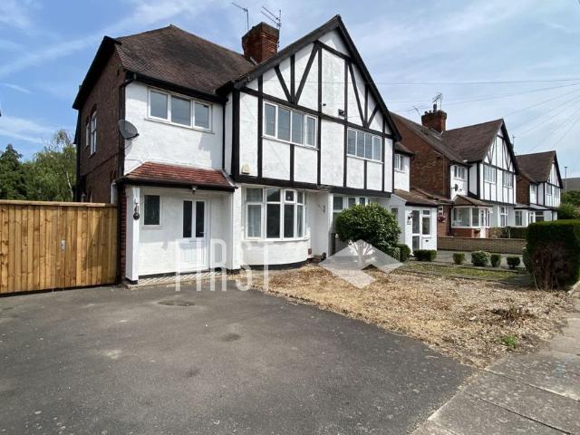 Northcote Road, Clarendon Park LE2, 3 bed semi detached house to rent, £1,200 pcm | PrimeLocation
