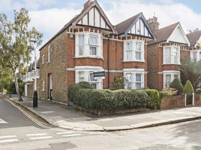 Northcroft Road, Northfields W13, 3 bed property to rent, £2,999 pcm | PrimeLocation