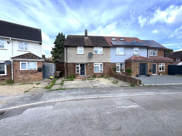 Northdrift Way, Luton LU1, 3 bed semi detached house to rent, £1,500 pcm | PrimeLocation