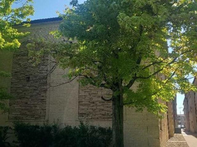 Northeast River Road, Unit 113f
