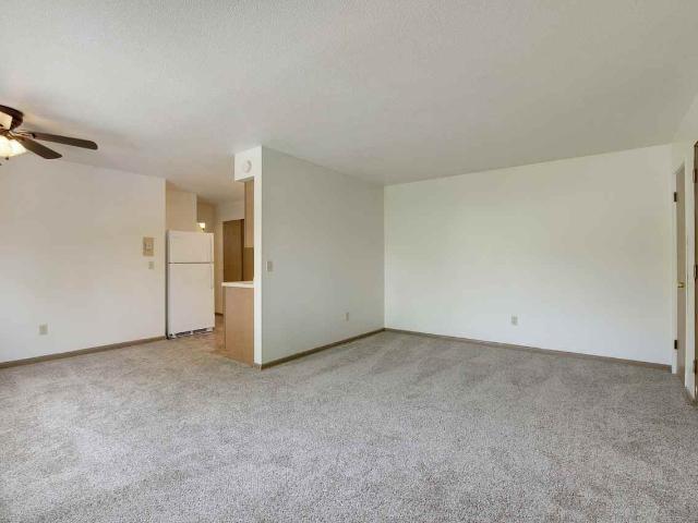 Northeast Villas 1 Bedroom Apartment for Rent at 5290 3rd St Ne, Columbia Heights, MN 55421 Columbia Heights
