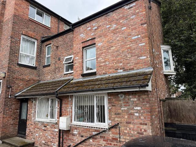 Northen Grove, Manchester M20, 2 bed flat to rent, £1,300 pcm | PrimeLocation