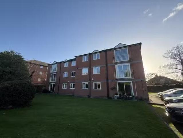 Northenden Road, Rent, 2 bedroom, Apartment