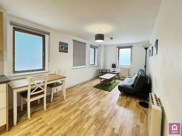 Northern Angel, 15 Dyche Street. 2 bed flat to rent £1,295 pcm £299 pw