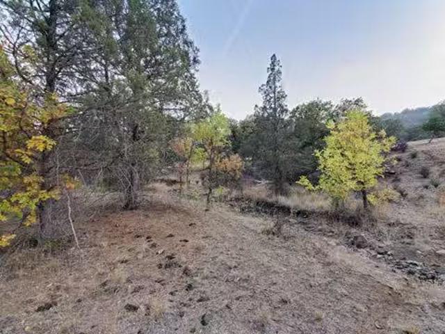 Northern California Land 1.1 Ac. Paved Rd, River Close
